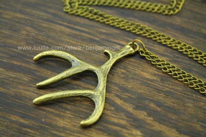Vintage Antler Jewelry Hannibal Elk / Stag Necklace on Luulla